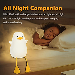 FULLOSUN Cute Night Light for Kids, Toddler, Duck Silicone Nursery Baby Nightlight, Kawaii Birthday Gifts for Room Decorations, Teen Girls Boys Child - Portable Squishy Battery Operated