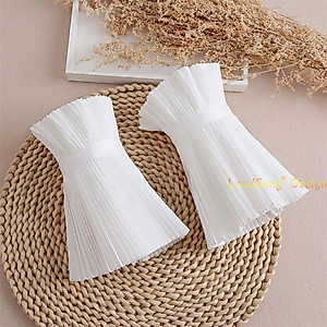 LoudSung False Sleeves Wrist Cuffs Floral Ruffle Layered Lace Cuff Detachable Fake Sleeves for Women Girls