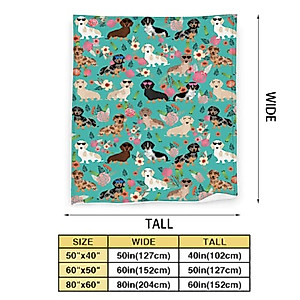 Dachshund Dog Flowers Florals Blanket Soft Fleece Throw Blanket Cozy Fuzzy Warm Flannel Blankets for Women Men for Couch Bed Sofa All Season Gift