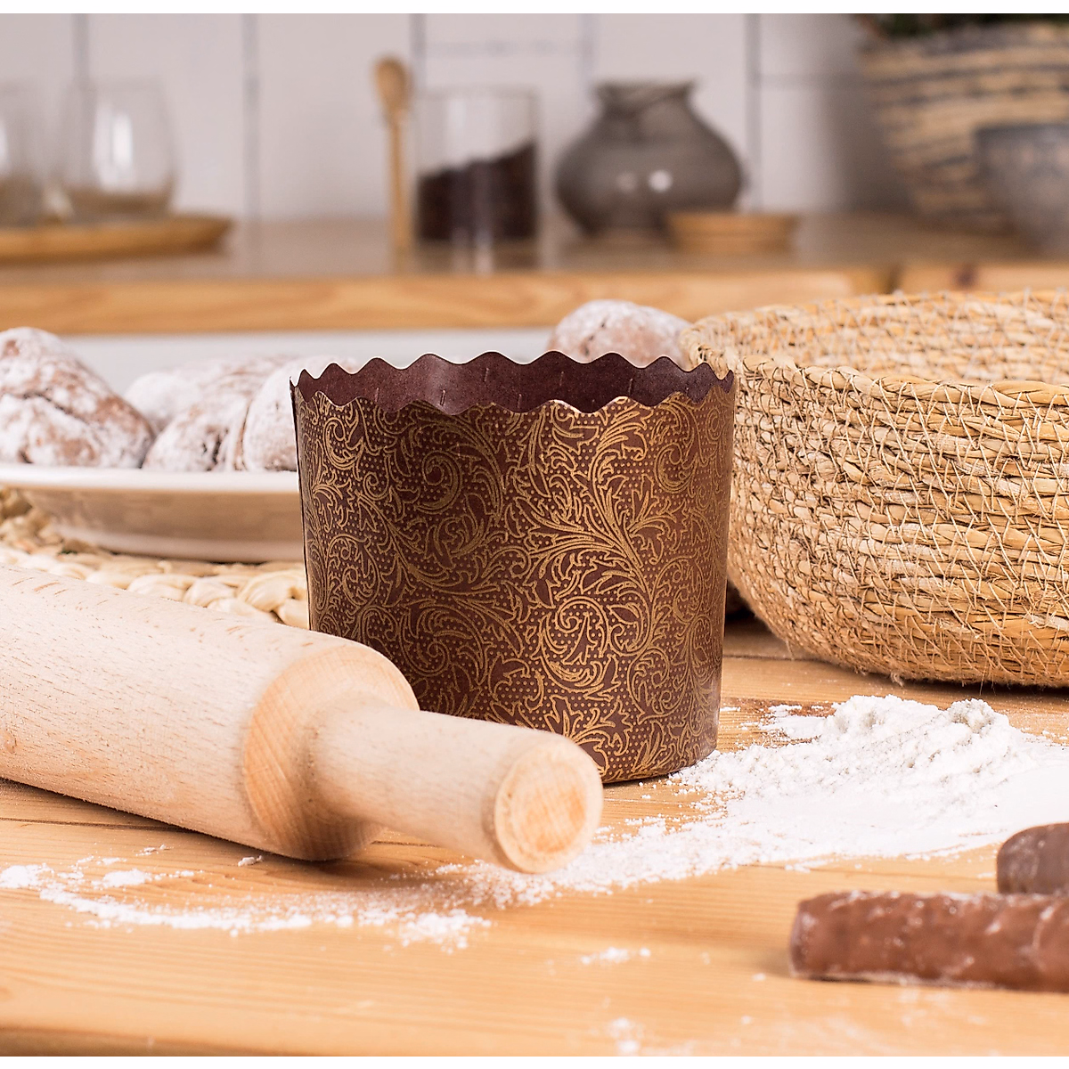 5 oz Mini Panettone Paper Mold - Easter Bread Paper Mold Paska |25 pcs| Kulich Mold Easter Bread Forms - Italian Non Stick Panettone Paper Baking Molds - Brown Design W 2.75 x H 3.35-In