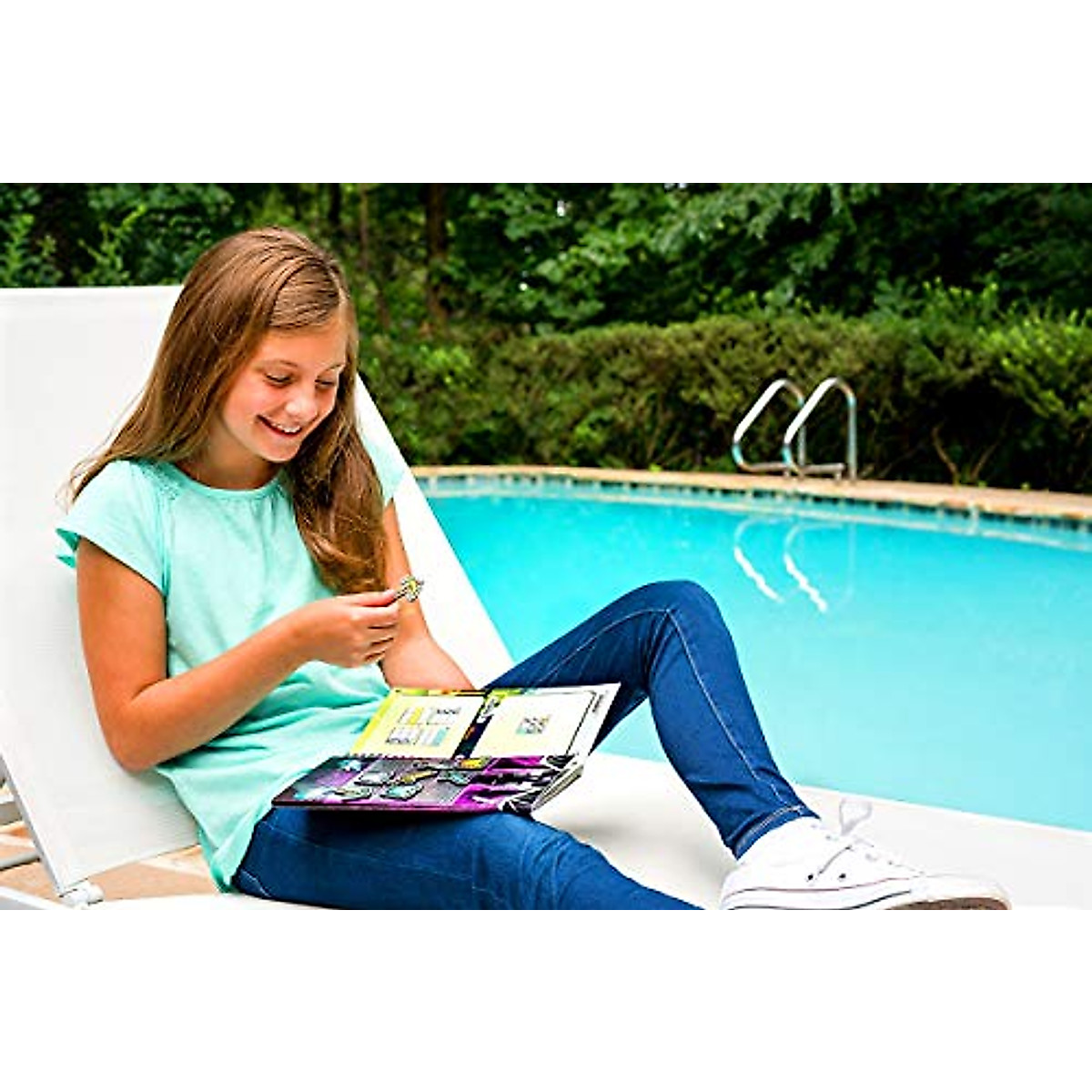 ThinkFun Minecraft Magnetic Travel Puzzle Logic Game & STEM Toy For Kids Ages 8 & Up