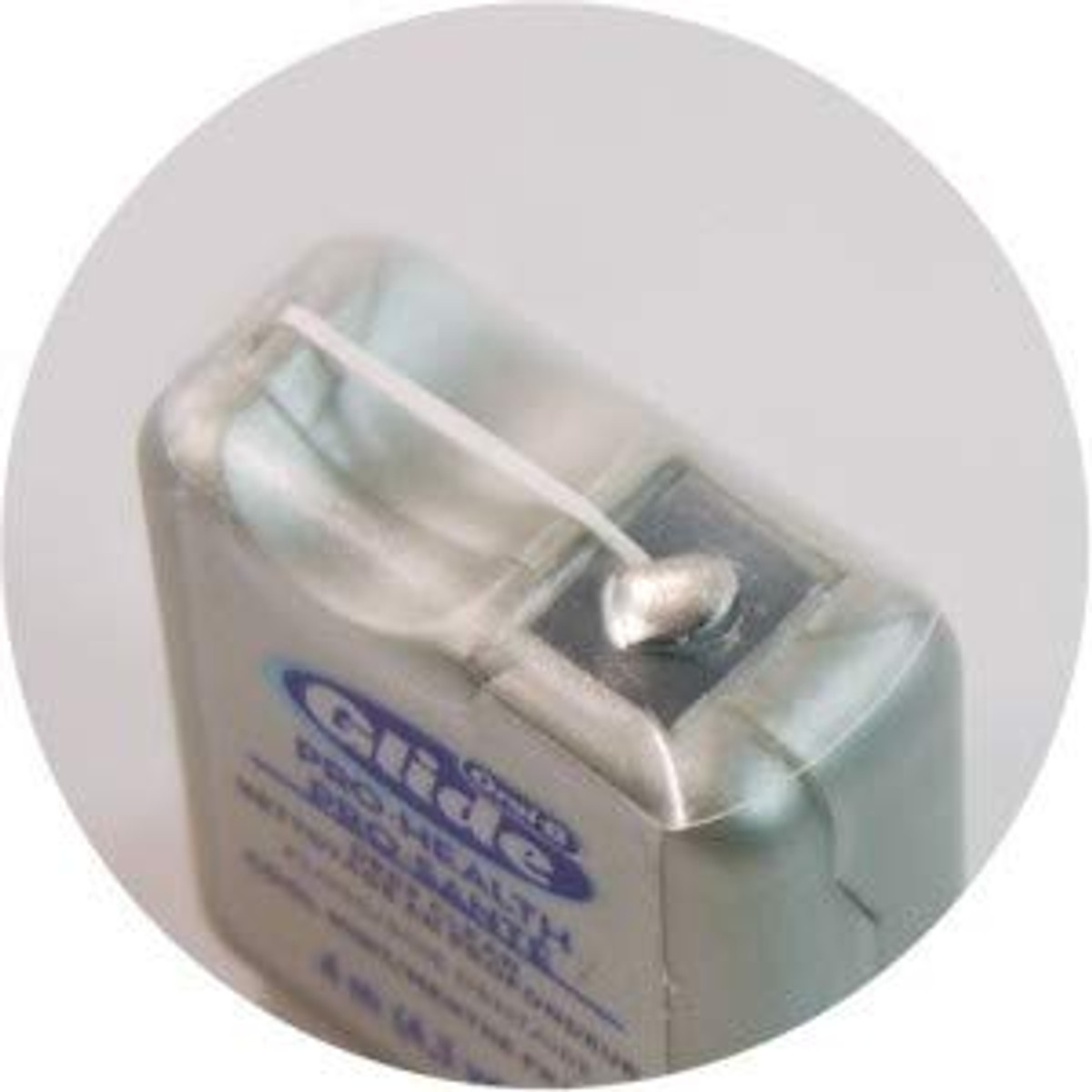 Glide Deep Clean Floss Cool Mint 4m (4, 3 yd/vg) (Pack of 12)