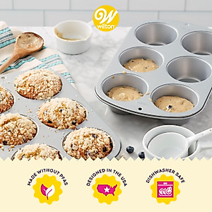 Wilton Recipe Right Non-Stick 6 Cup Jumbo Muffin Pan, 2 count (Pack of 1)