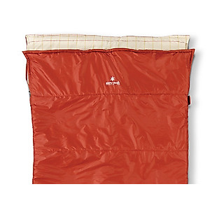 Snow Peak Ofuton Sleeping Bag - Versatile Camping Sleeping Bag for Cold Weather & Warm Sleeping - Comfortable & Durable Camping Equipment - Wide