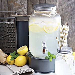 Striped Paper Straws - Gold White - Christmas Holiday Wedding Anniversary Supply - 7.75 Inches - 50 Pack - Outside the Box Papers Brand