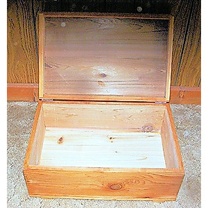 Steve's Gift Shoppe Cedar Keepsake Memory and Treasure Box or Storage Box - Size 17 x 14 x 8 Inches