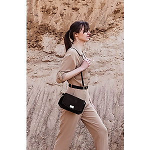 Time Resistance Leather Crossbody Bag for Women - Full Grain Leather Shoulder Bag - Stylish Messenger Bag Purse (Black)