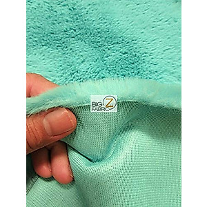 Beaver Shag Faux Fur Fabric Sold by The Yard DIY Coats Costumes Scarfs Rugs Accessories Fashion (Black)