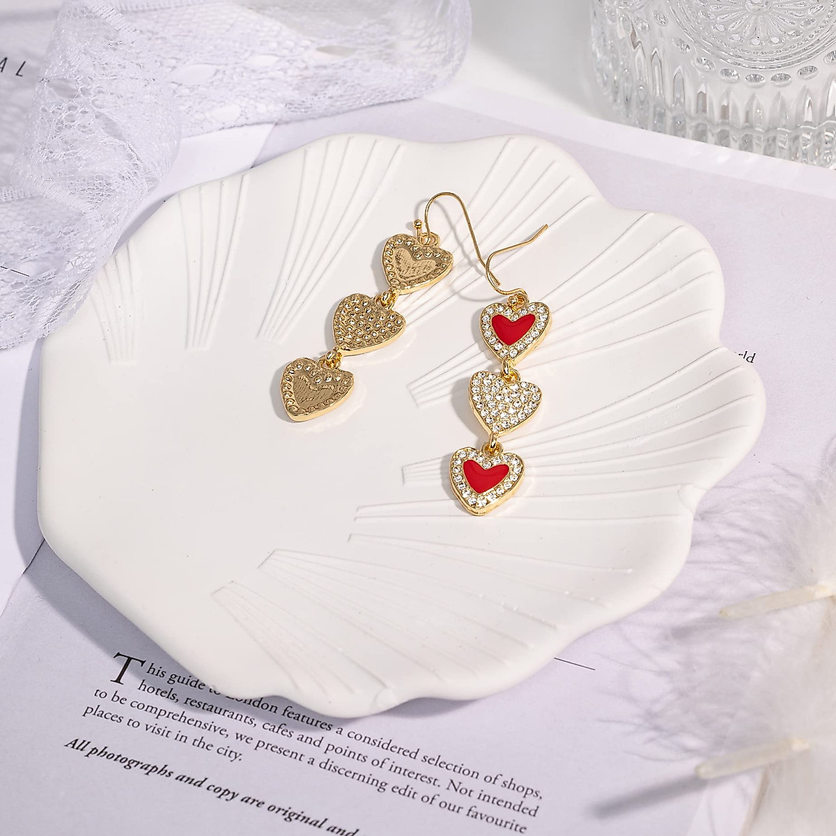 Retro Red Interlocking Heart Earrings for Women, Bling CZ Crystal Heart Dangle Earrings, Perfect Heart Jewelry as Valentine's Day Costume Ornament