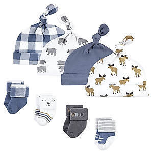 Hudson Baby Unisex Baby Cap and Socks Set, Woodland, 0-9 Months