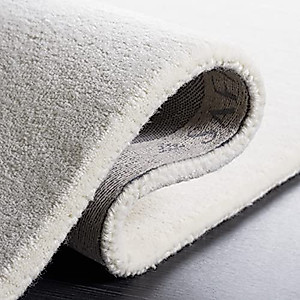 SAFAVIEH Fifth Avenue Collection Area Rug - 6' x 9', Ivory, Handmade Modern Solid Wool, Ideal for High Traffic Areas in Living Room, Bedroom (FTV128A)