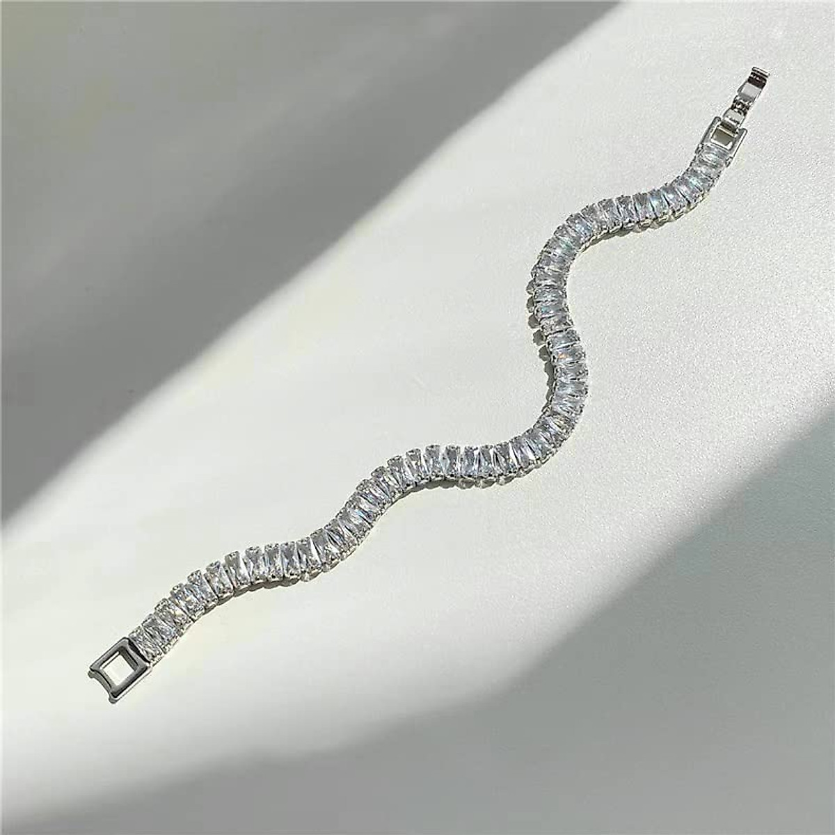 InzheG Silver Tennis Bracelet Cute Cubic Zirconia Crystal Bracelet 7 Inches Cute Charm Diamond Tennis Bracelet Chain Trendy Dainty Summer Jewelry for Women Girls