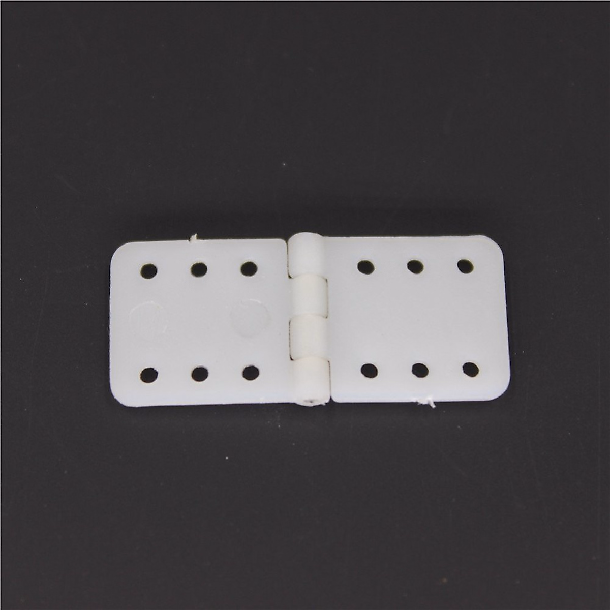 Hobbypark 11x25.5 mm 0.43" x1.0'' Small Pinned Nylon Hinge RC Airplane Plane Parts Replacement (Pack of 20)