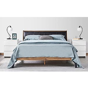 Yaheetech Nightstand with 3 Drawers, Wooden Bedside Table with Storage, Small Bedside Storage Cabinet Unit with Sturdy Base for Bedroom/Small Space, White