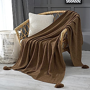 Throw Blanket for Couch, Knit Throw Blanket with Tassels, Skin Friendly, Ventilated and Breathable, Super Soft Warm Decorative Blanket for Bed, Sofa and Living Room