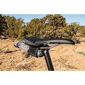 Wolf Tooth Components TekLite Roll-Top Bag, 0.6L - Black