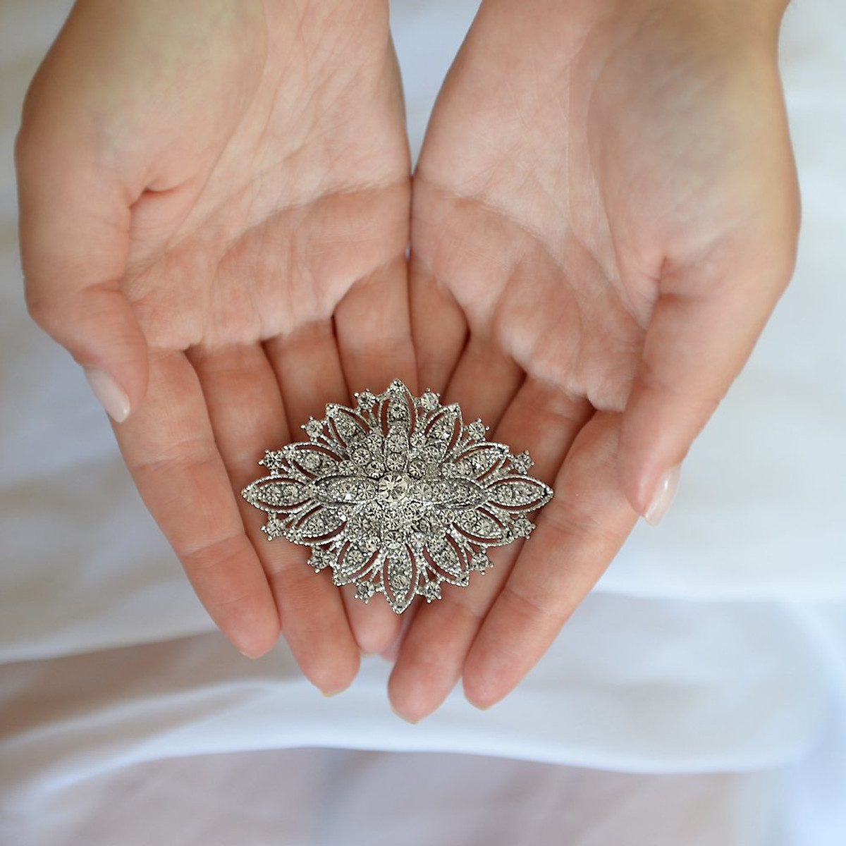 Mariell Vintage Wedding Jewelry Crystal Bridal Brooch Pin for Brides, Bridesmaids, Mother of The Bride