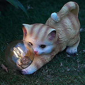 Cat Outdoor-Decorative Garden Sculptures Statue - Adorable Cat Solar Outdoor Figurine Light,Waterproof Outdoor Garden Patio Decor