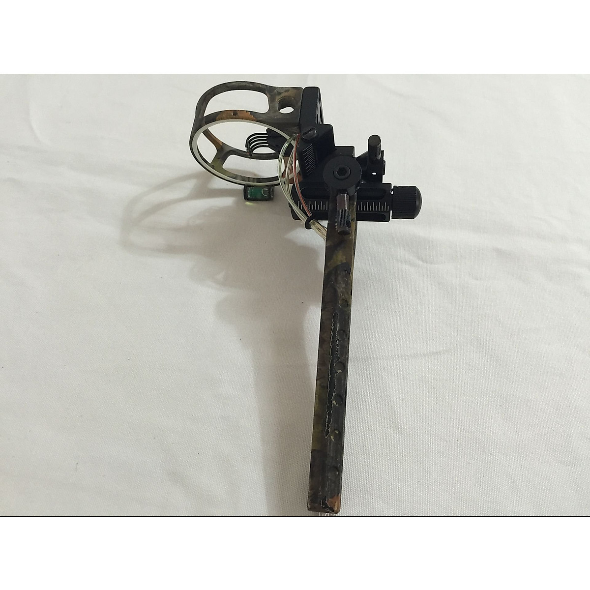 JIEXI HWYP Archery Sights Compound Bow Sights 5 Pins Bow Sights 0.019" Micro Adjust Pack of 1 (camo)