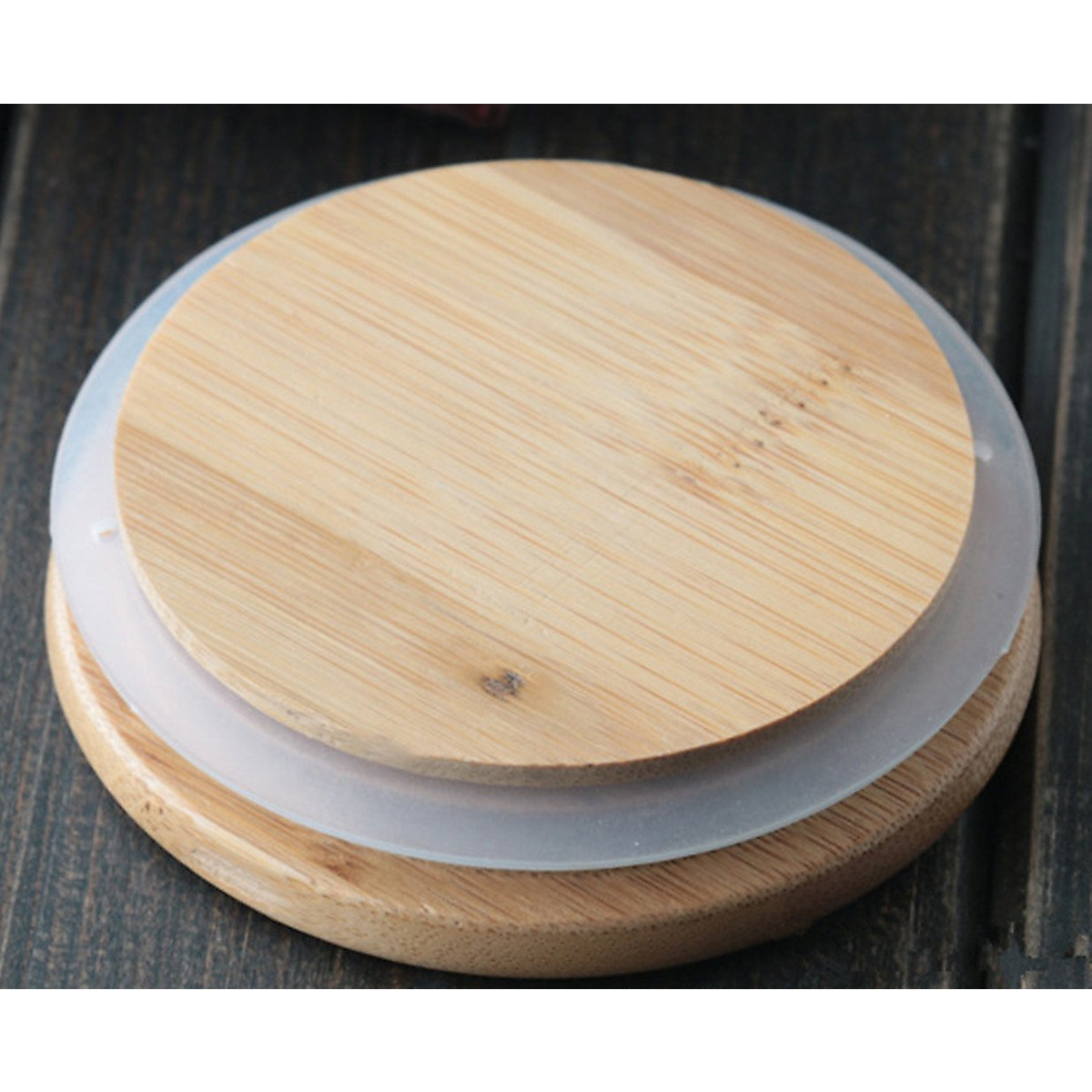 Emoyi 60 ounce Glass Kettle - Pitcher - Heat Resistant Borosilicate Glass - Stove-top Safe Teapot Carafe