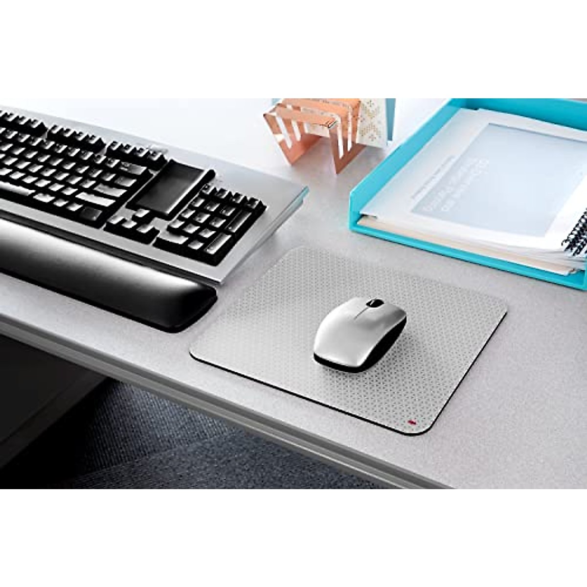 3M Precise Mouse Pad Enhances the Precision of Optical Mice at Fast Speed, 9 in x 8 in (MP114-BSD1)