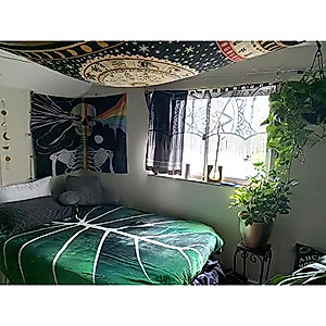 UJIKHV Large Leaf Blanket, Plush Plant Blankets, Throw Blanket for Bed, Large Lush Green Leaf Design Accent for Plant Lovers, Great Gifts for Green Thumbs, Green Blanket, (65 X 85)