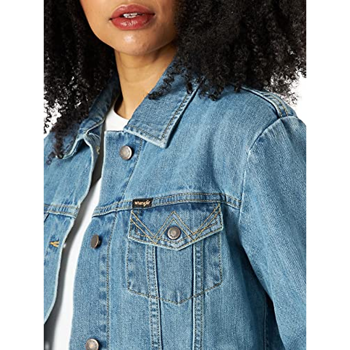 Wrangler Women's Relaxed Fit Memory Maker Jean Jacket, Basin, Large
