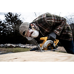 Protective Safety Goggles, Clear Lens & Anti Fog, Adjustable Head Belt Lightweight & Durable, 1 Pack