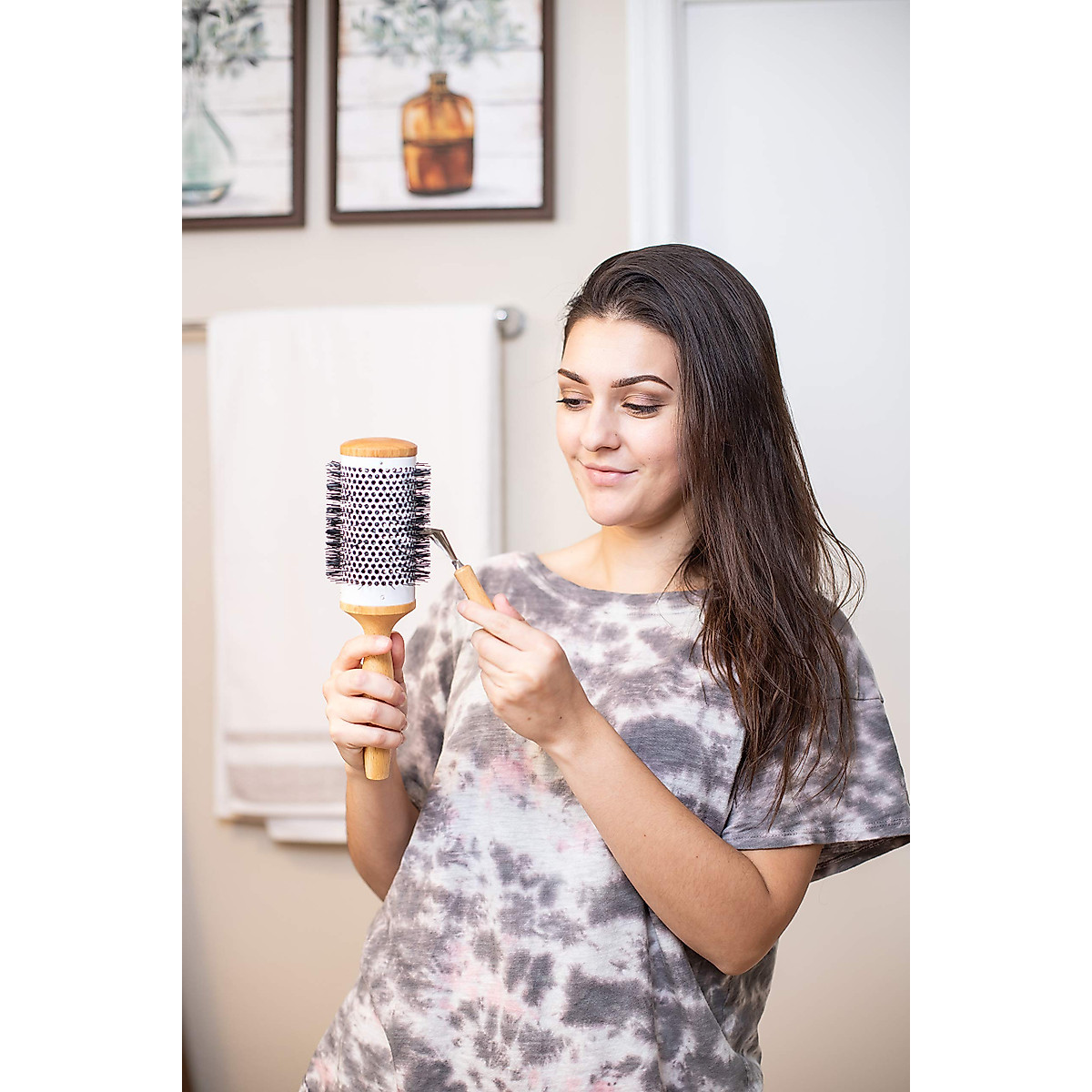 GranNaturals Hair Brush Cleaner - Rake Design for Pick Cleaning & Detangling Combs & Bristle Brushes - Durable Metal Wires, Ergonomic Wooden Handle - Quick Hair, Dust & Lint Remover Tool for Brushes