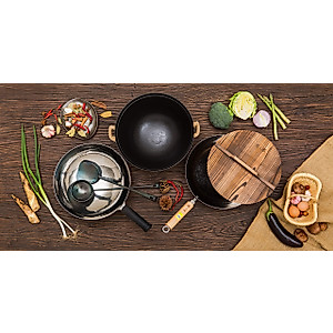 臻三环 ZhenSanHuan HandHammered Iron Wok Flat Bottom Induction Suitable (32cm IronHandle with Help)