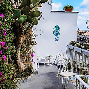 HONGLAND 2 Pack Metal Wall Art Seahorse Wall Decor Coastal Wall Sculptures Beach Theme Wall Decoration for Home,Garden,Fence 12 inch