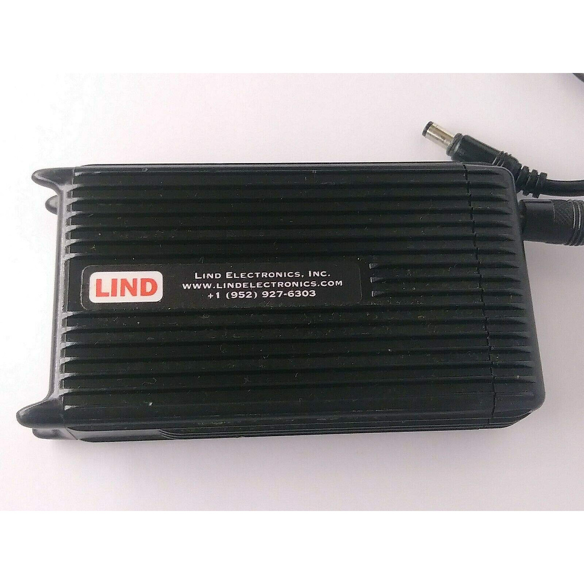 CF-LNDDC120 Auto Adapter
