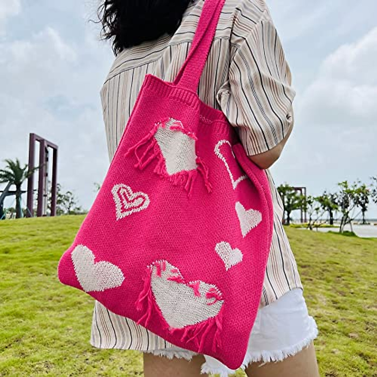 Fairy Grunge Tote Bag Y2K Fairycore Crochet Hobo Bag Ripped Heart Knitted Shoulder Bag Hippie Aesthetic Accessories (Beige)