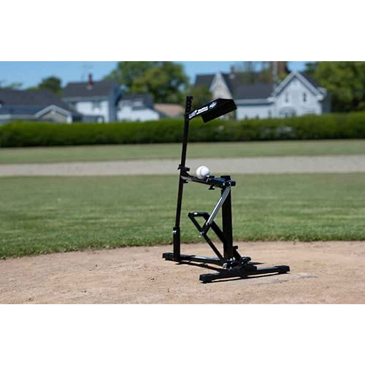 Louisville Slugger Black Flame Pitching Machine