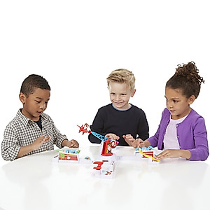 Hasbro Gaming Looping Louie