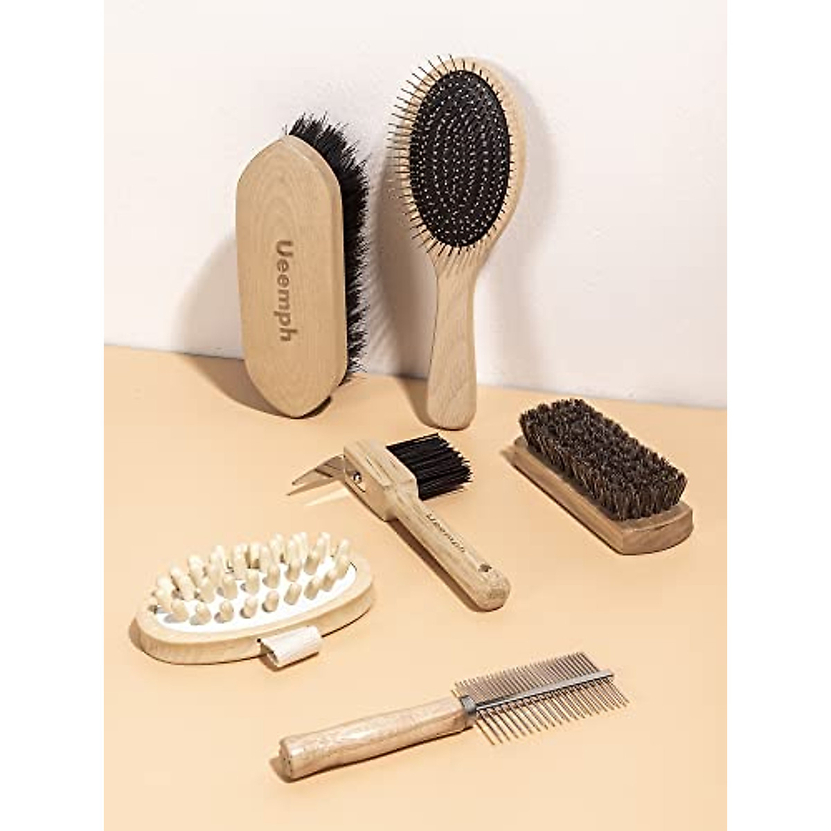 Ueemph Horse Grooming Kit,10-Piece, Black Storage Bag,Horse Brushes Set,Horse Sweat Scraper,Mane Comb,Horse Grooming Gloves,100% Horsehair Brush,Horse Gifts for Girls