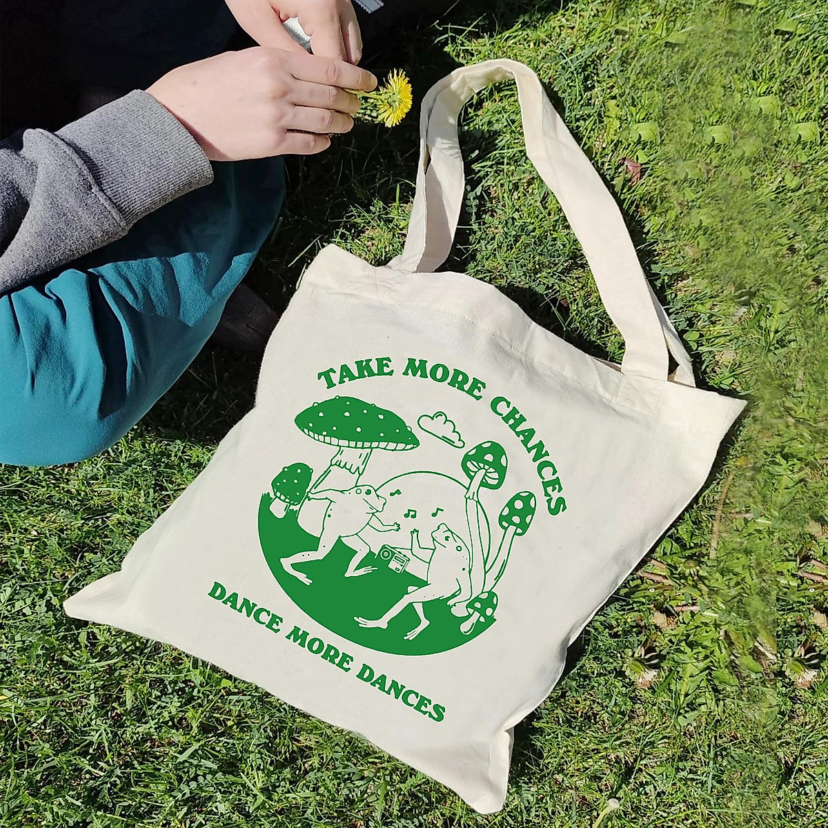 Kimoli Canvas Tote Bag Aesthetic Cute Beach Bag Reusable Grocery Shopping Bags Totes for Women DM6C