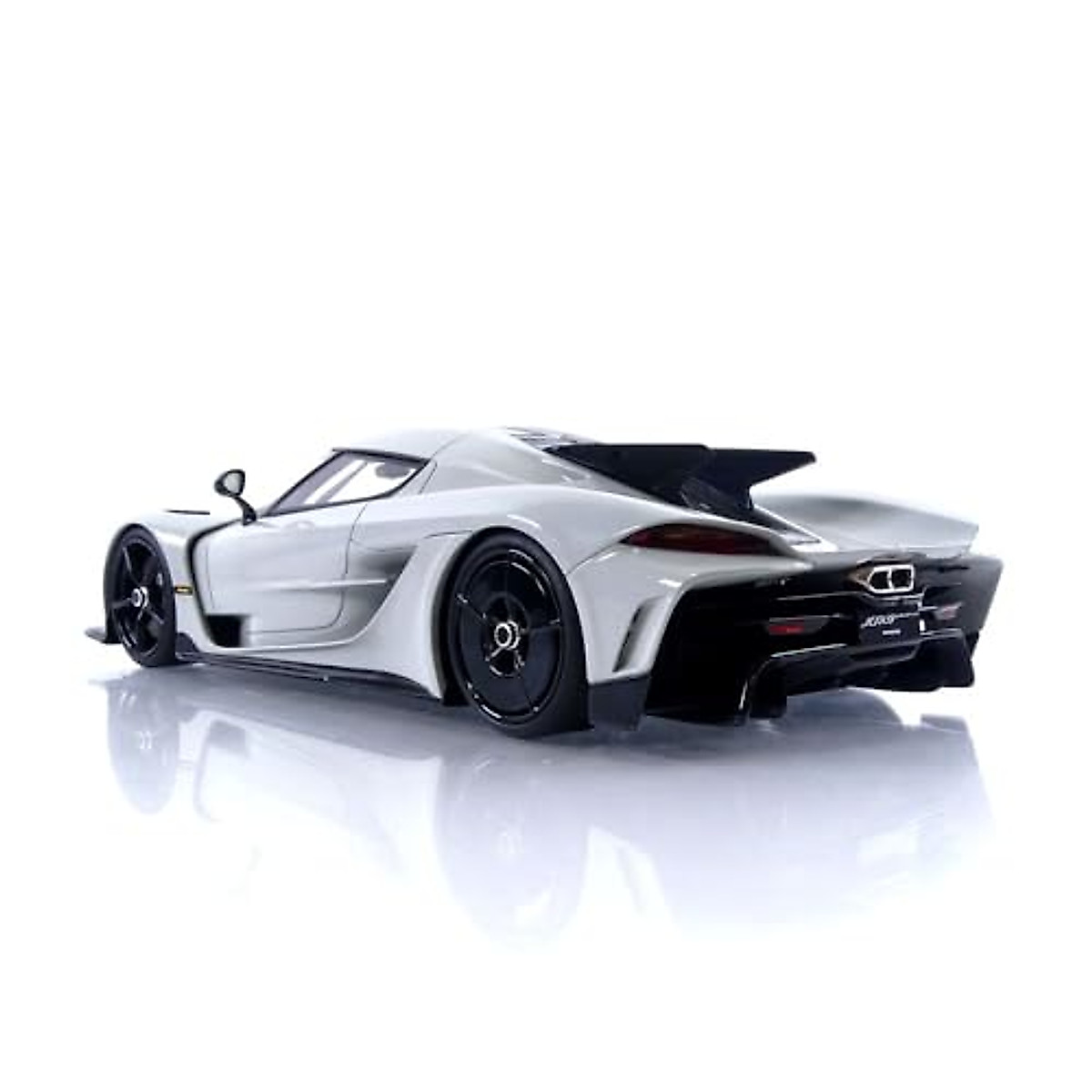 GT Spirit 1/18 - Koenigsegg Jesko Absolut - 2022