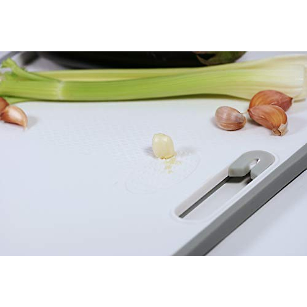 3-in-1 Plastic Cutting Board with Built-In Knife Sharpener, Garlic Grater, Raised Juice Catcher, Slip-Resistant Bottom, Non-Stick Food Prep Surface, Meat, Vegetable, Cheese