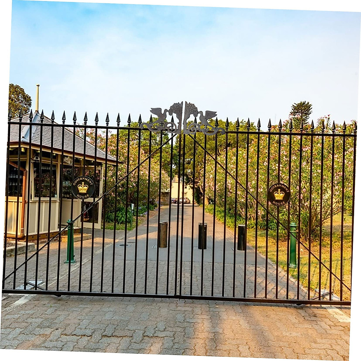 Garneck 1 Pair wooden door wrought iron decorate door hardware door handles black The fence heavy Garage cabinet hinges set iron door handle black cast iron flower plate earth tones