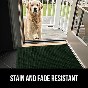 GORILLA GRIP Front Door Mat, Indoor Outdoor Ultra Absorbent Moisture Guard Doormat, Absorbs Up to 1.7 Cups of Water, Stain and Fade Resistant, Rubber Backing Doormats, Captures Dirt, 29x17 Green