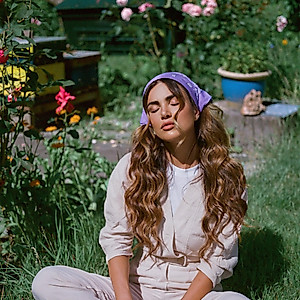 Gisou Honey Infused Hair Perfume Pocket Size, A Travel-Friendly Fragrance with Sweet Notes of Honey Blended into Spring Florals (1.7 fl oz)