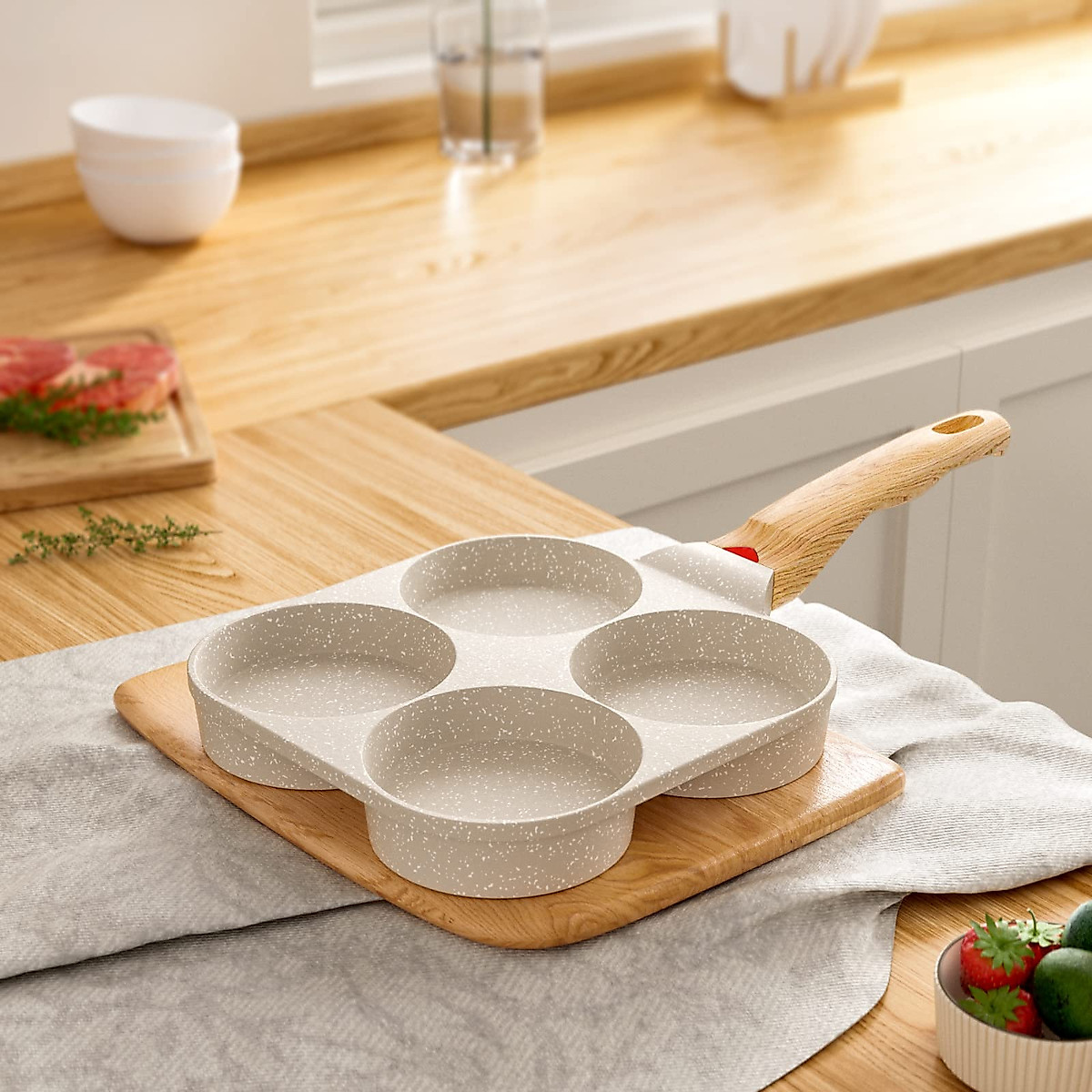 Innerwell Egg Frying Pan - 4 Cup Egg Pan Nonstick, Versatile Fried Egg Pan, Breakfast Skillet for Pancake, Hamburger, Sandwiches, Compatible with Gas Stove & Induction Cookware, Easy to Clean