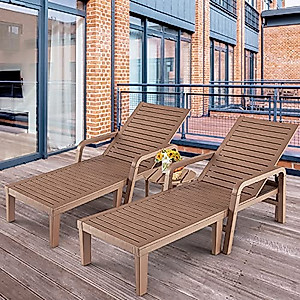 Tangkula Chaise Lounge Chair for Outside, Waterproof PP Patio Lounger with 4-Level Adjustable Backrest and Wood Texture Surface, Outdoor Recliner Chair with Armrests for Poolside Backyard (1, Natural)