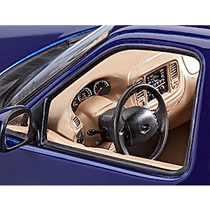 Revell RV07045 Ford F-150 XLT 1997 Model Kit 1:25 Scale