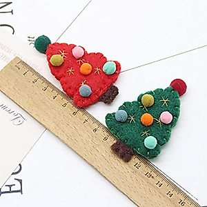 Xmas Pins Tree Brooch 2pcs Christmas Brooches Pins Wool Felt Christmas Tree Brooches Pins for Suit Shirt Sweater Random Color Diy Christmas Ornaments Diy Christmas Ornaments