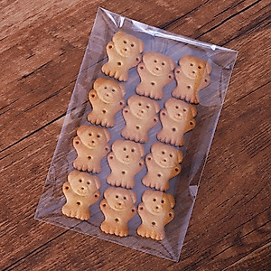 300 Clear Self Sealing Cellophane Bags - 4x6 -Cookie Bags Resealable Cellophane Bag for Packaging Clear Gift Bags for Gift Giving Cello Bags Self Adhesive for Party Favors Bakery Dessert Cookies Wrappers