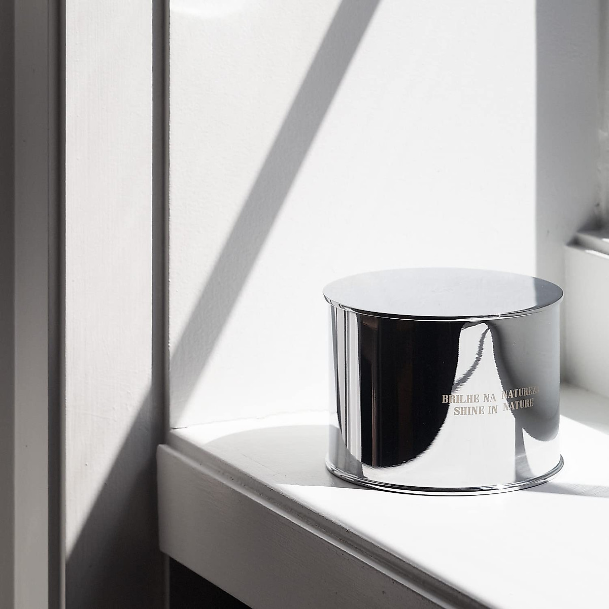 COSTA BRAZIL | Vela Candle - Luxury Clean Jungle Scent - Brazilian Botanicals - 100% Natural, Plant-Based Wax - 60-Hour Burn Time - 1ct, 16.5 oz.