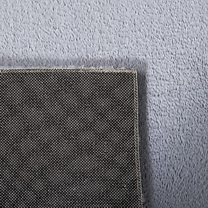 SAFAVIEH Faux Rabbit Fur Collection Accent Rug - 2' x 3', Light Grey, Solid Design, Non-Shedding Machine Washable & Slip Resistant Ideal for High Traffic Areas in Foyer, Living Room, Bedroom (FRF500F)