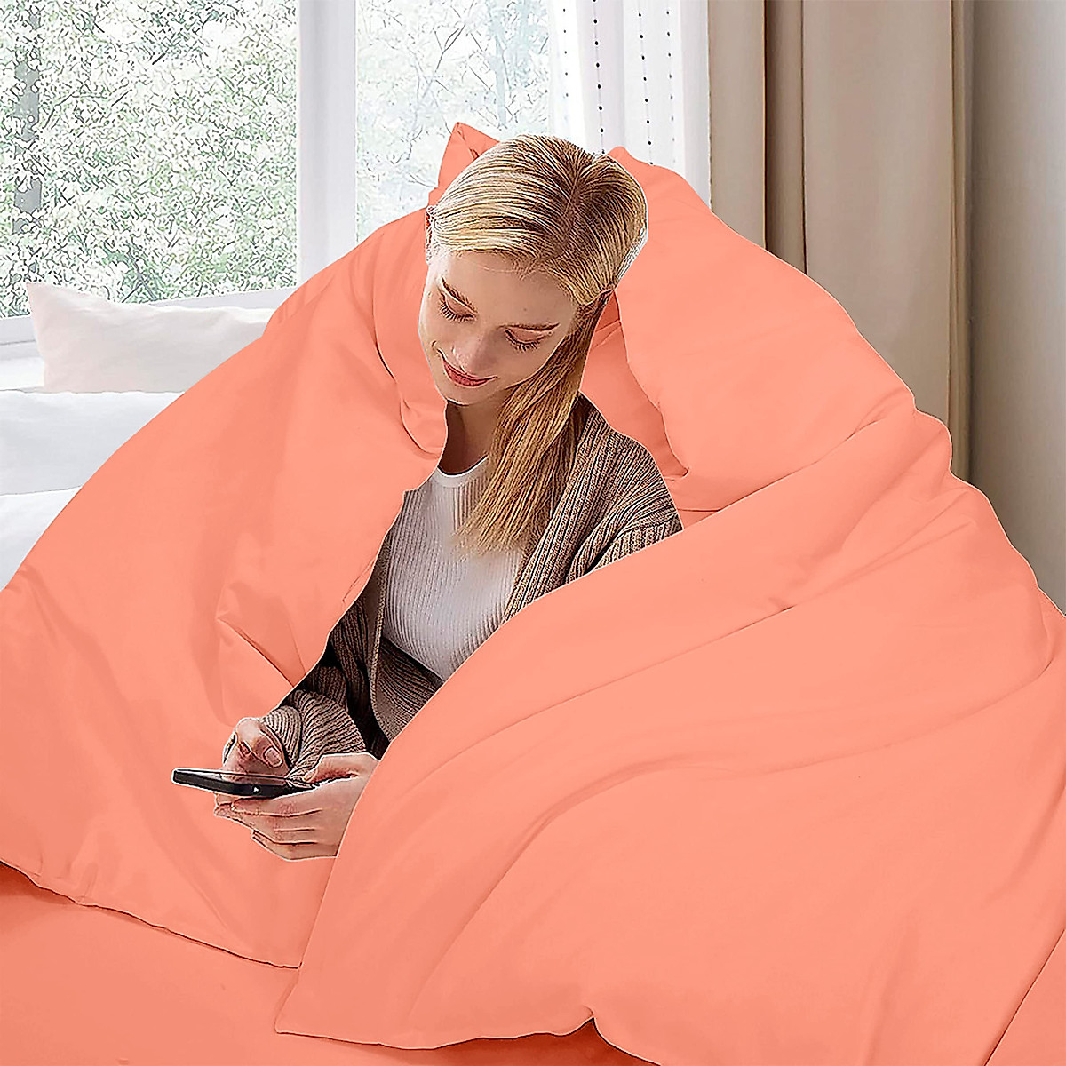 ROYALE LINENS Coral Duvet Cover King Size - 3 Piece Bedding Comforter Covers - Zipper Closure - 1 King Duvet Cover 104x90 inches and 2 Pillow Shams - No Comforter Included